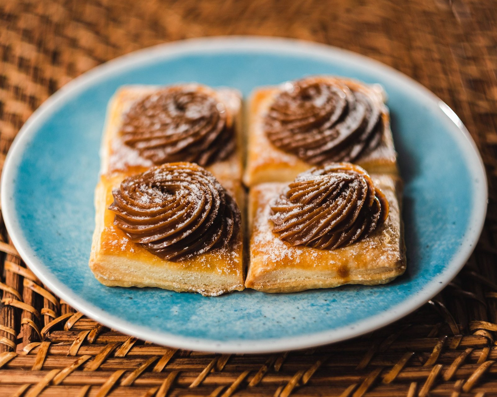 Folhado de doce de leite – Girassol